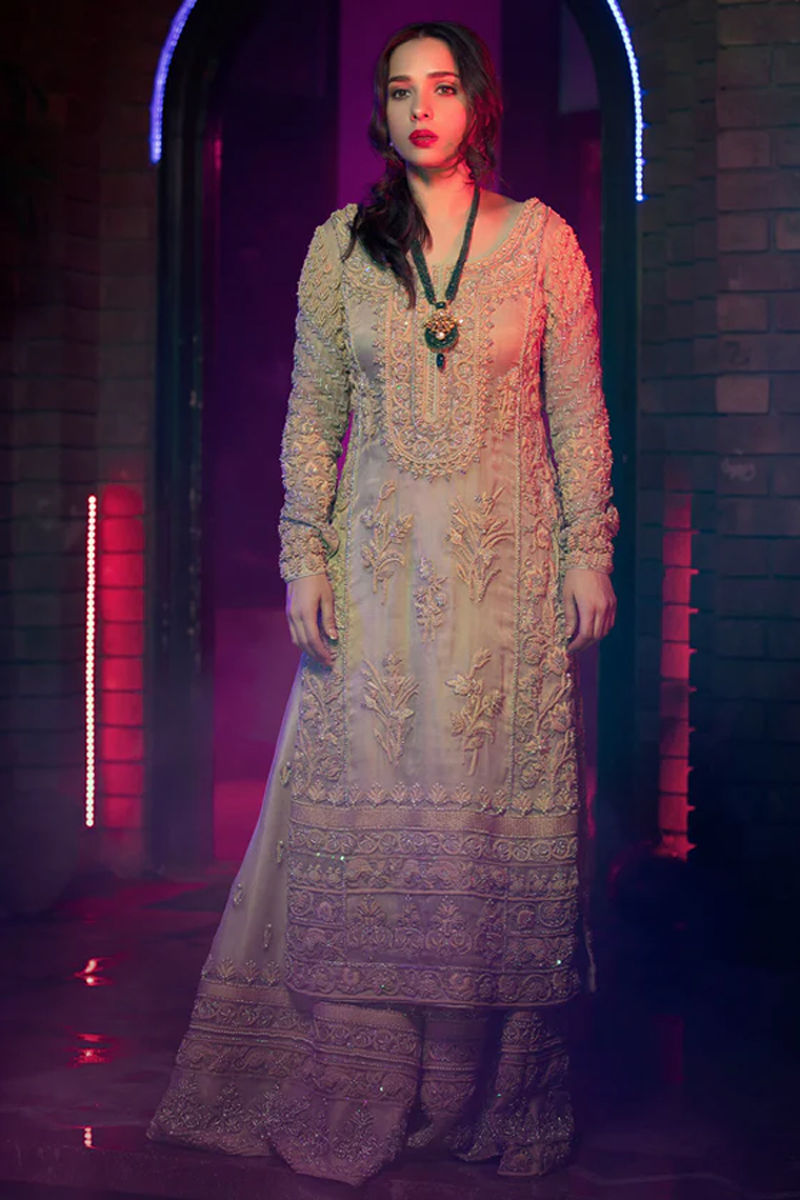 ZINAT AFRUZ – Souchaj