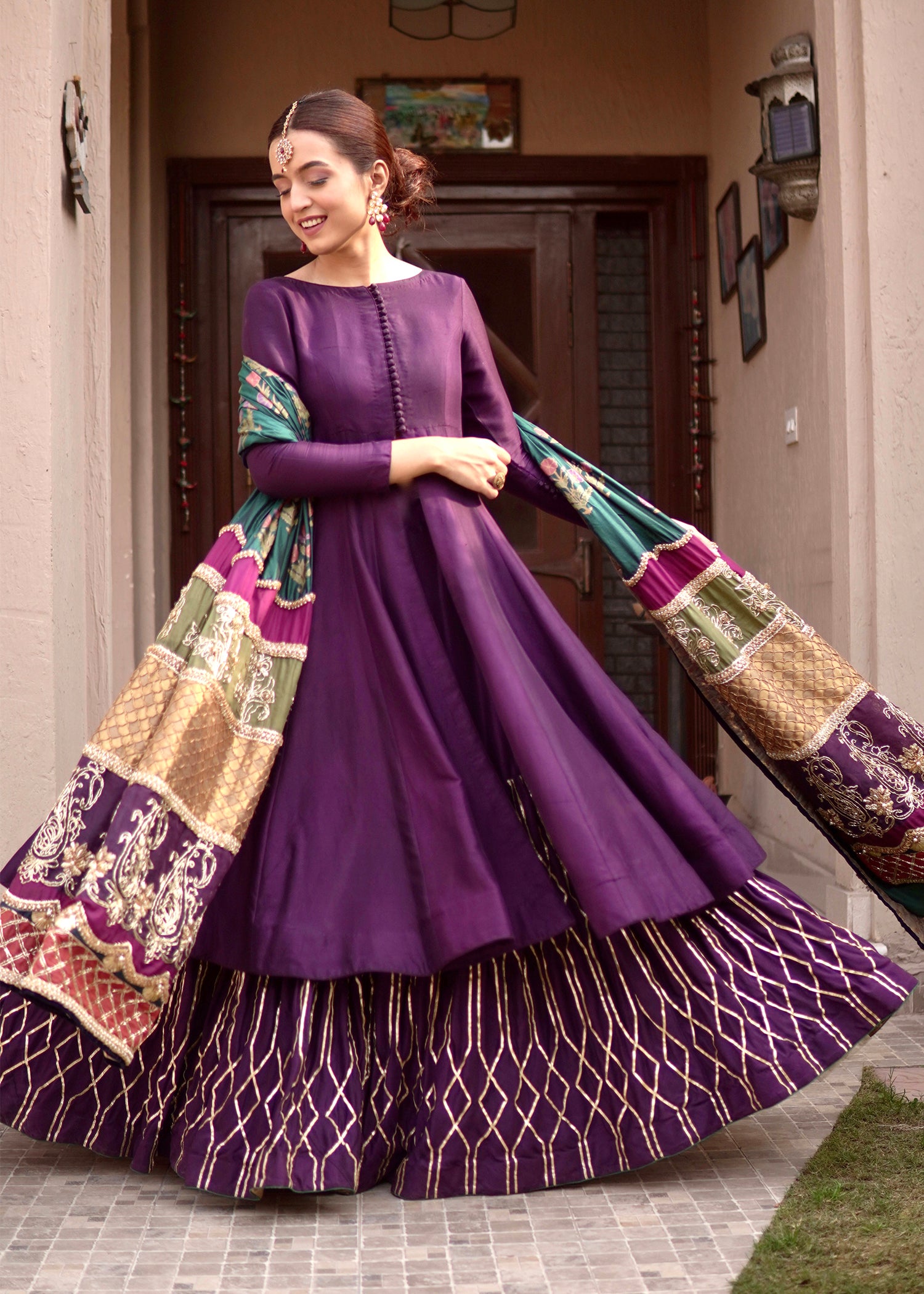 Hira Khan – Souchaj